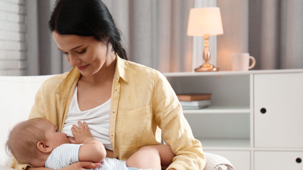 Breastfeeding – Myths Busted - Klay Schools
