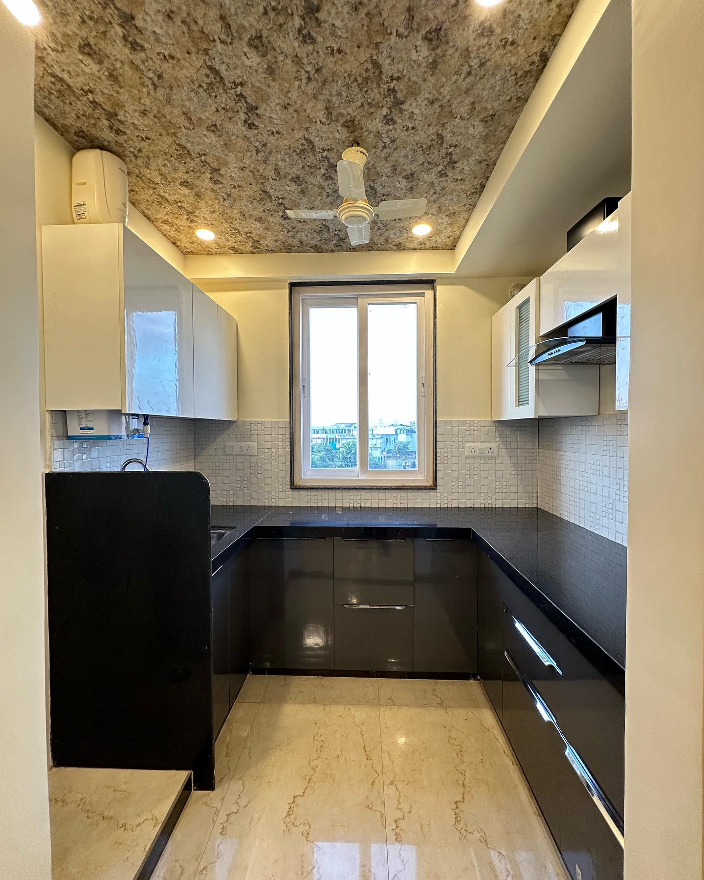 Carved and Painted Simple False Ceiling Design for Kitchen