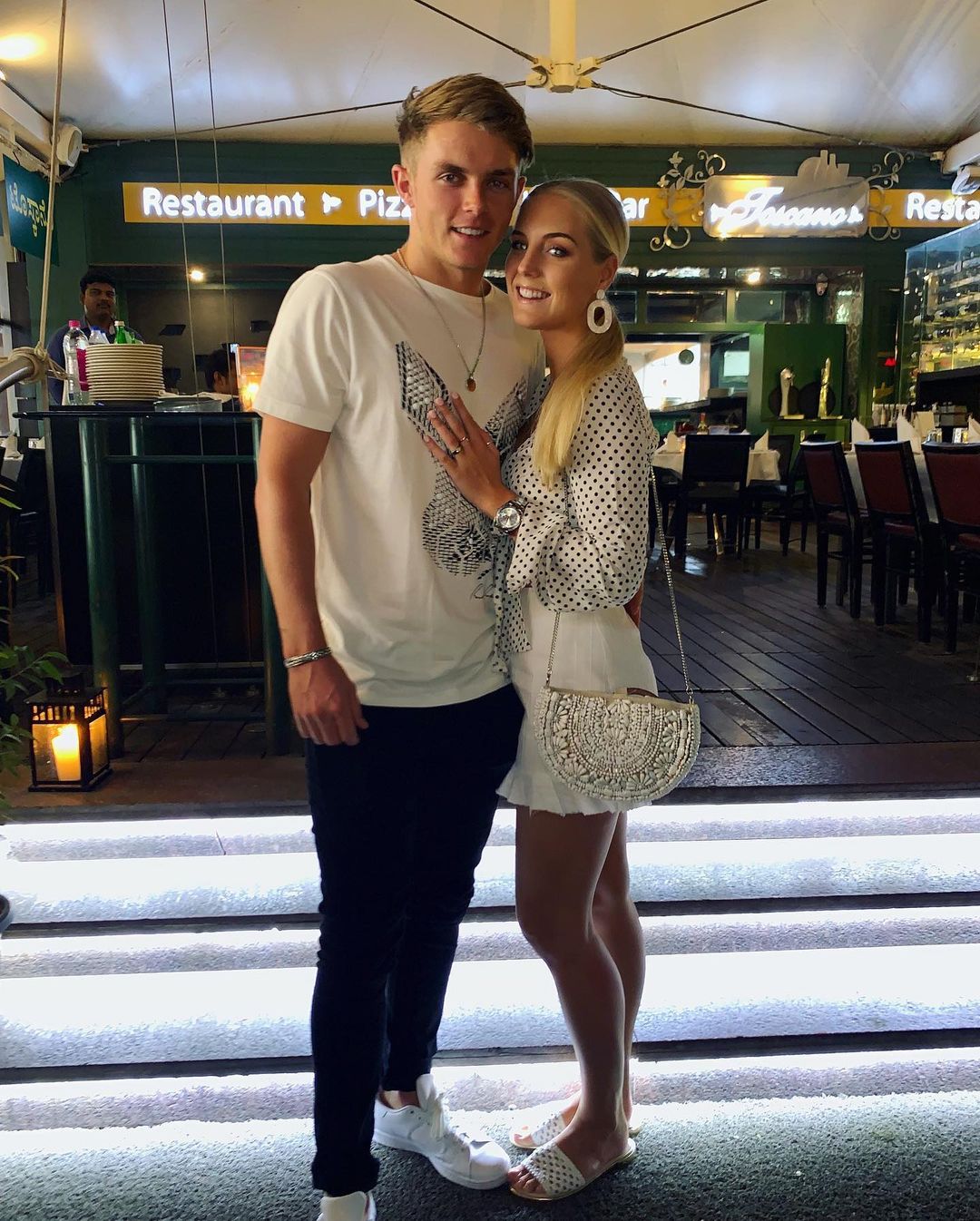 आईपीएल ऑक्शन के सबसे महंगे खिलाड़ी सैम इन मिनी ऑक्शन के बाद चर्चा का ...