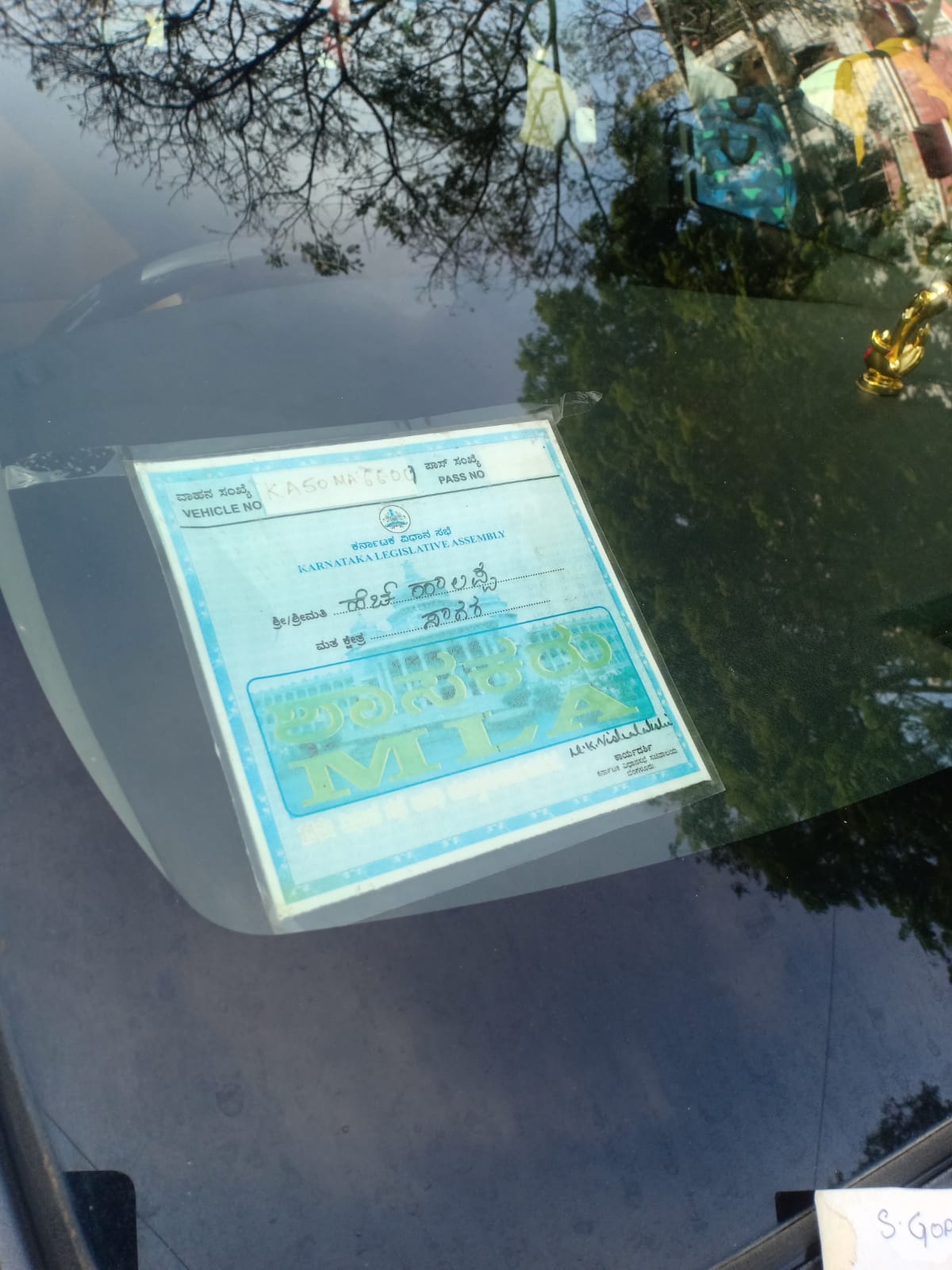 Speeding car, with pass of BJP MLA Hartalu Halappa, mows down motorists