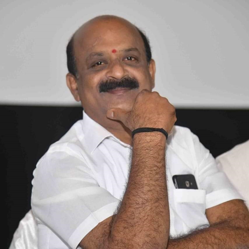 Sindhuri IAS & R vs R: Movie titles on spat between women officers