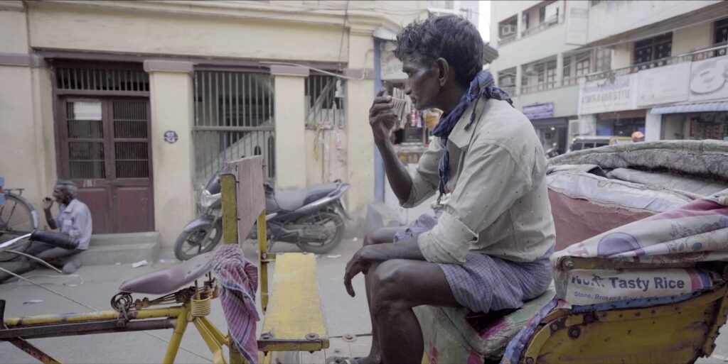 'Sawaari' unveils Chennai's disappearing cycle rickshaw legacy