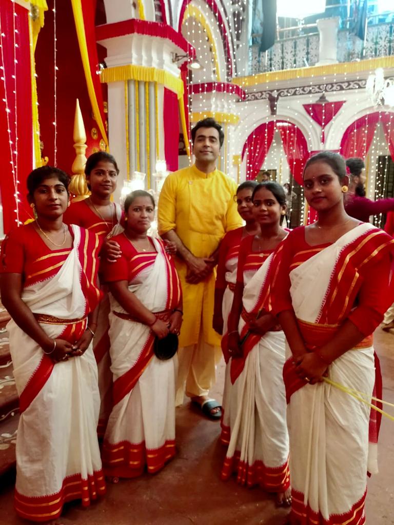 11 women dhakis are in the spotlight in Hyderabad's Durga Puja