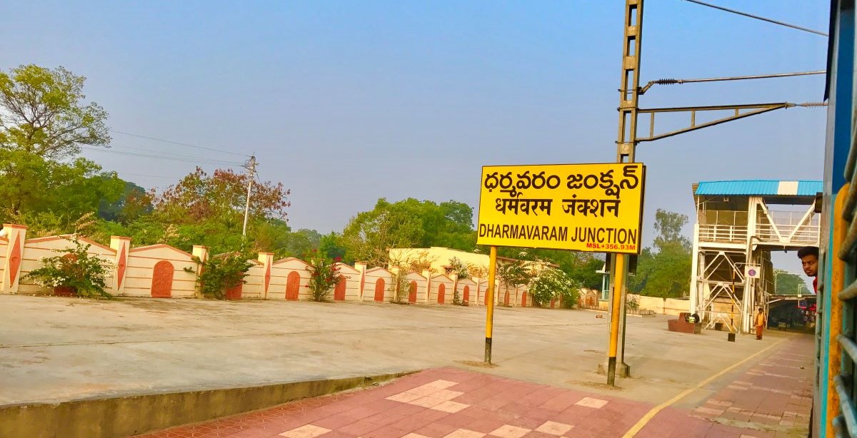 In Andhra's silk hub of Dharmavaram, weavers' cry for help echoes ...