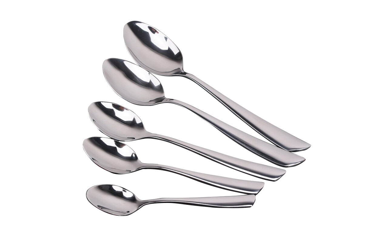 Rent Dinner Spoon @ AED 2 - Hafla UAE