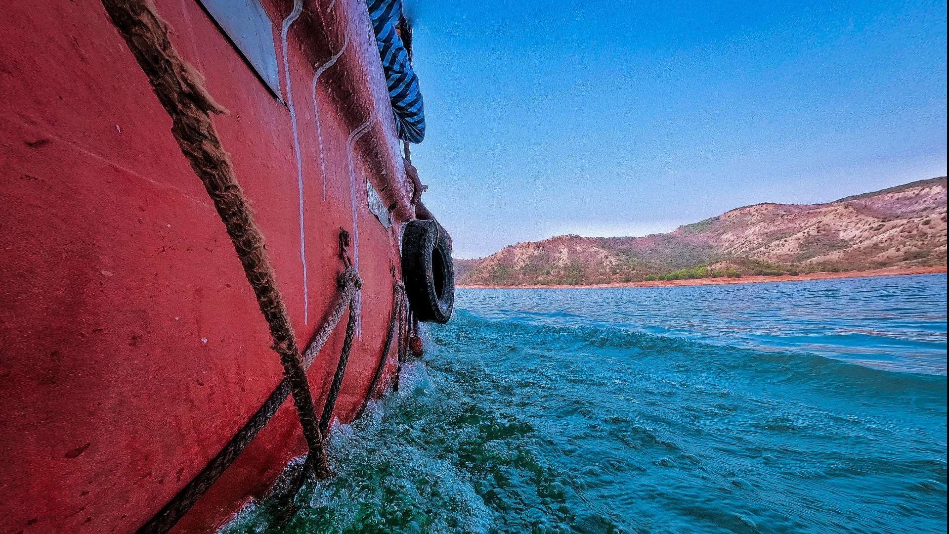 Trek To Vasota Fort with Beautiful Boat Ride Tickets by Traveller Monks ...